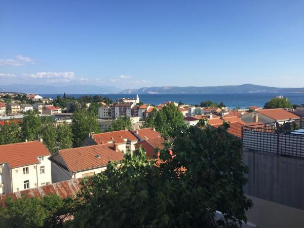 Central House Nona - Selce