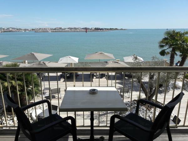 Hôtel Les Brises - Rivedoux-Plage