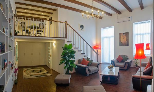 Exquisite Two Bedroom Apartment With A Mezzanine - Tbiliszi
