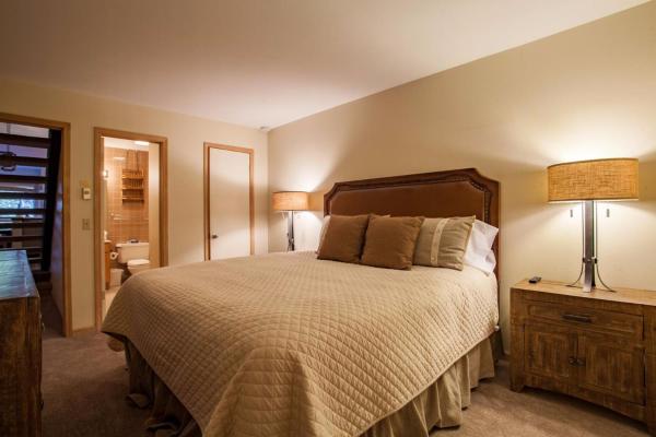 Kutuk Condominiums - Steamboat Springs, CO