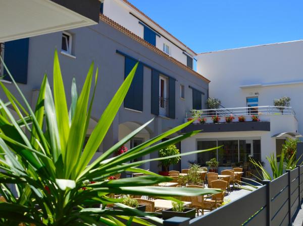 Hotel Les Acacias - Aigues-Mortes
