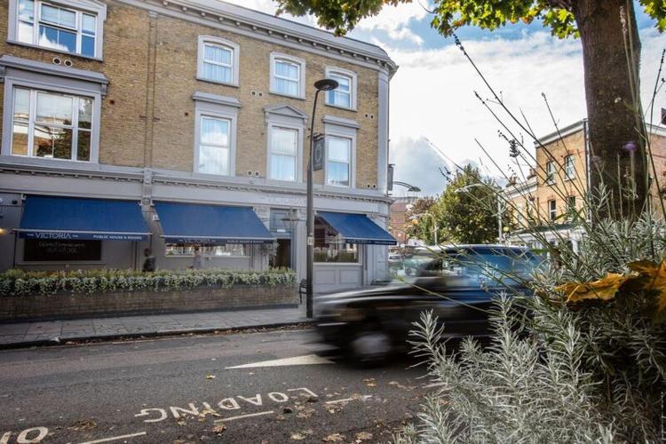 The Victoria Inn Hotel Review, Peckham, London | Telegraph Travel