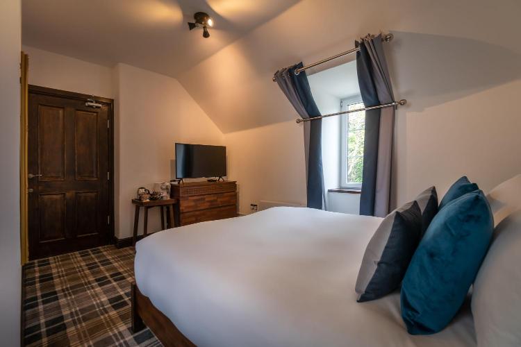 Edinbane Lodge Hotel Review, Skye, Scotland | Telegraph Travel