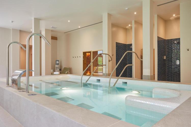 The Retreat at Elcot Park Hotel Review, Berkshire, England | Telegraph ...