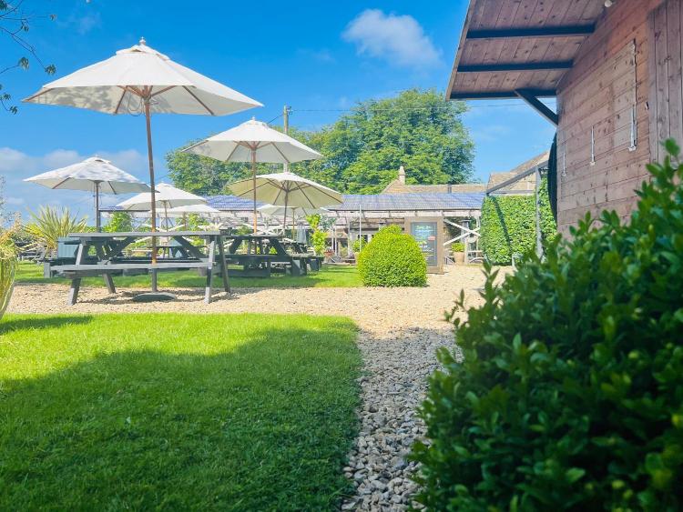 The Ragged Cot Hotel Review, Minchinhampton, England | Telegraph Travel