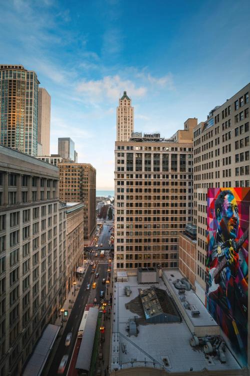 Staypineapple Chicago, An Iconic Hotel Review, Illinois, United States ...