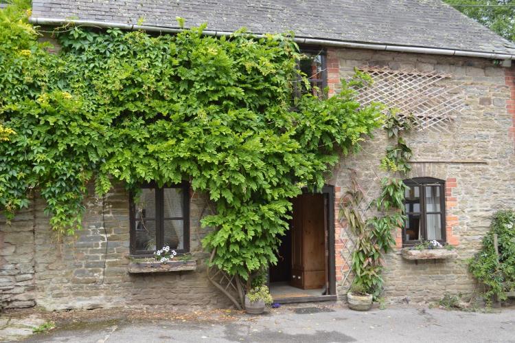 The Riverside at Aymestrey Hotel Review, Herefordshire, England ...