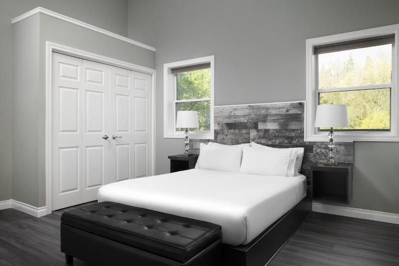 3 Star Cheap Goderich Hotel, Samuels Boutique Hotel Goderich