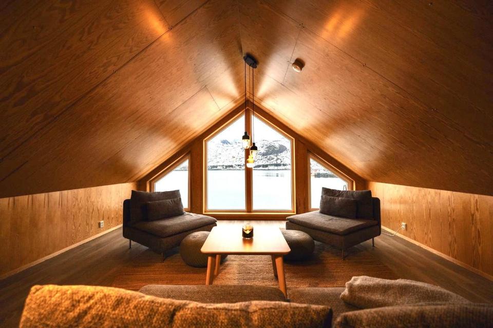 MICHELIN Reine map - ViaMichelin