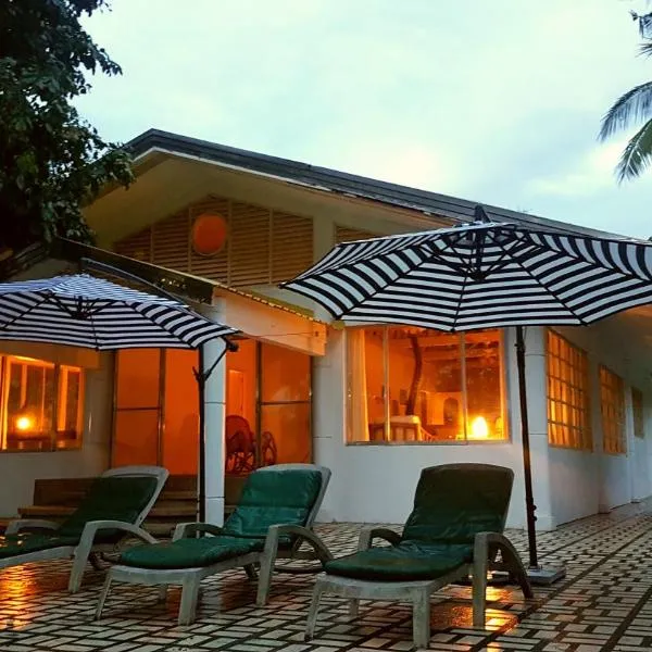 COCOTEL El Pueblo De Hermano Resort in Lian, Philippines - reviews ...