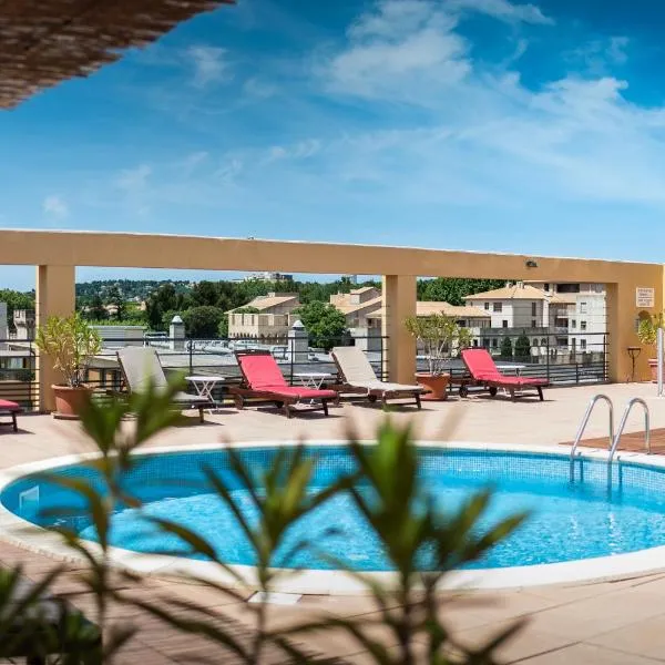 Bateau Hotel à quai Le Chardonnay in Avignon, France - 600 reviews ...