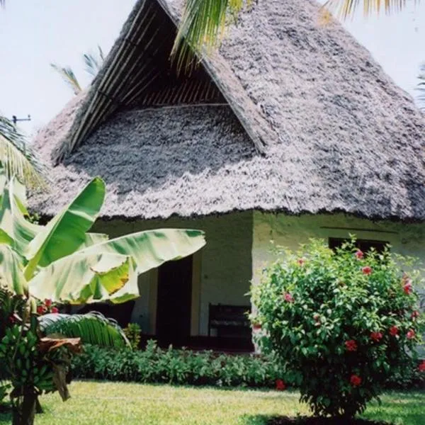 Lala Galu in Diani Beach, Kenya - reviews, prices | Planet of Hotels
