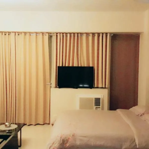 ONE PALM TREE VILLAS-Hyuna Place, Acros NAIA T3 in Manila, Philippines ...