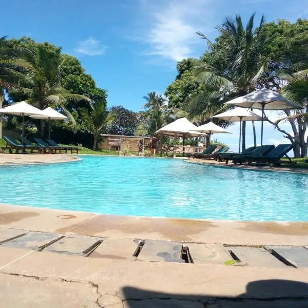 Lala Galu in Diani Beach, Kenya - reviews, prices | Planet of Hotels