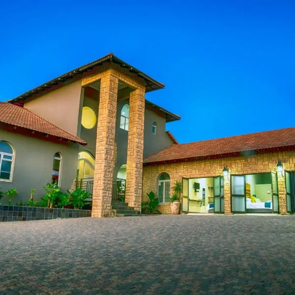 Imvelo Safari Lodge in Bloemfontein, South Africa - reviews, prices ...