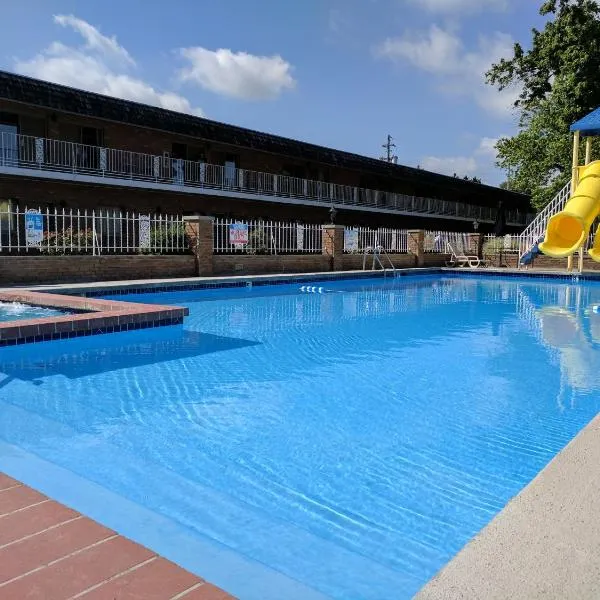 Cedar Point Hotel Breakers in Sandusky, OH - 400 reviews, prices ...