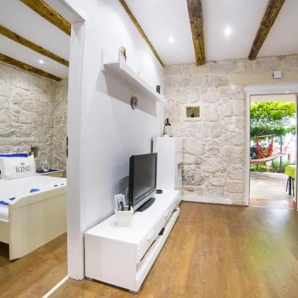 Apartments Sretna - Gradac, Hrvatska cene i recenzje | Planet of Hotels