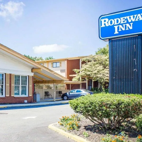 Whitman Motor Lodge - Huntington, USA - Updated 2026: Prices and ...