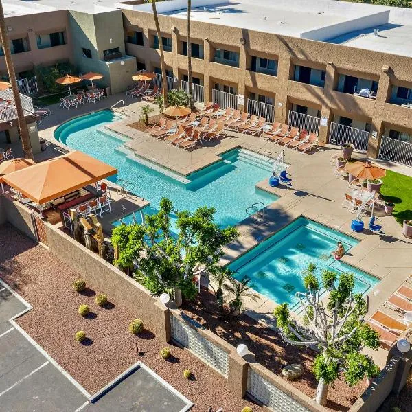 Heated 85° Pool Incl! 4BR 3BA Updated Home in Scottsdale (AZ) - reviews ...
