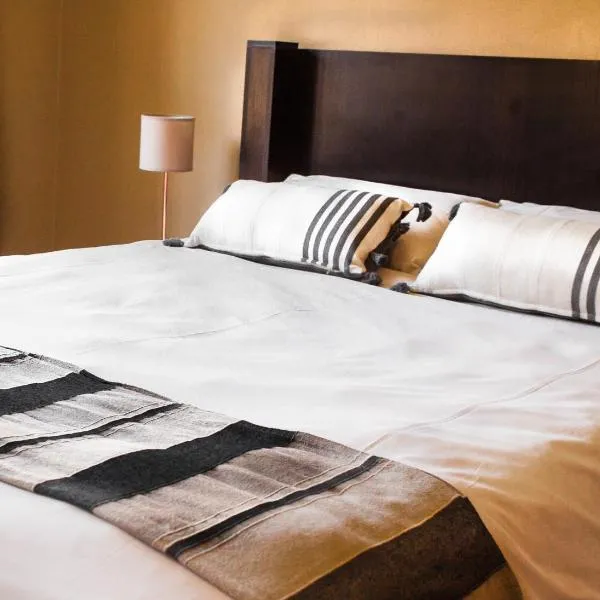 Kings Gate Hotel Rustenburg, South Africa - reviews, prices | Planet of ...