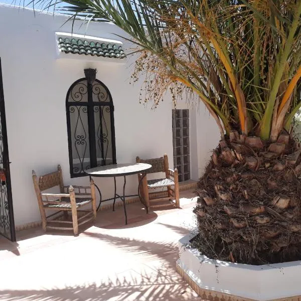 Riad Zahra - Essaouira, Maroc - Mis à jour en 2026 : Prix des hôtels et ...