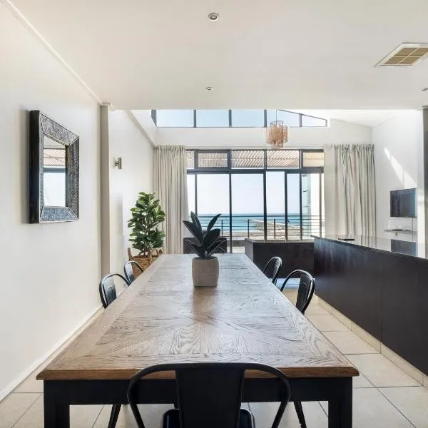 Metro Lodge Beach in Durban, South Africa - reviews, prices | Planet of ...