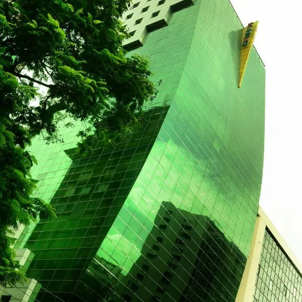 Le Meridien Dhaka - Dhaka, Bangladesh - Updated 2026: Hotel prices and ...