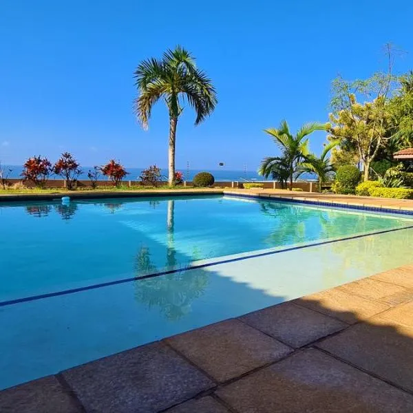 Zar Hotel - Amanzimtoti, South Africa - Updated 2026: Hotel prices and ...