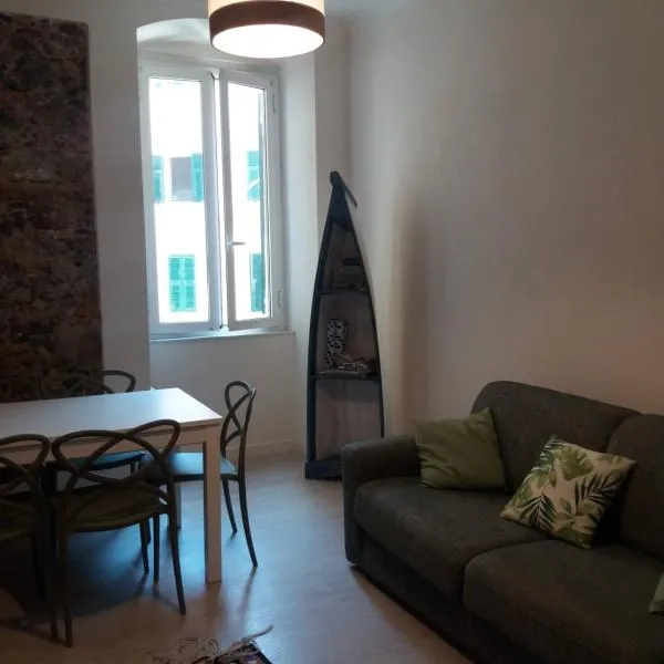 Casa Mia al mare - San Terenzo, Italy - Updated 2026: Prices and ...