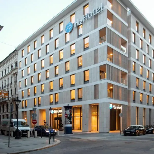 Queen's Court Hotel & Residence - Budapest, Hungary - Updated 2026 ...