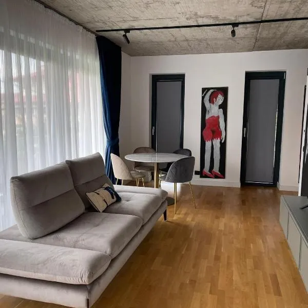 H pipera lake - Voluntari, Romania - Aggiornato 2025: Prezzi e ...