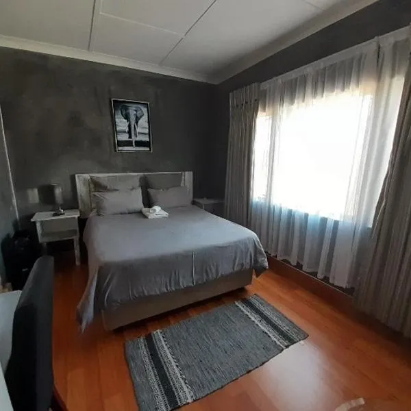 Platinum Guest lodge Germiston, South Africa - reviews, prices | Planet ...