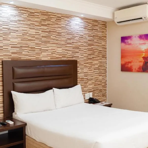 Metro Lodge Beach - Durban, South Africa - Updated 2026: Prices and ...