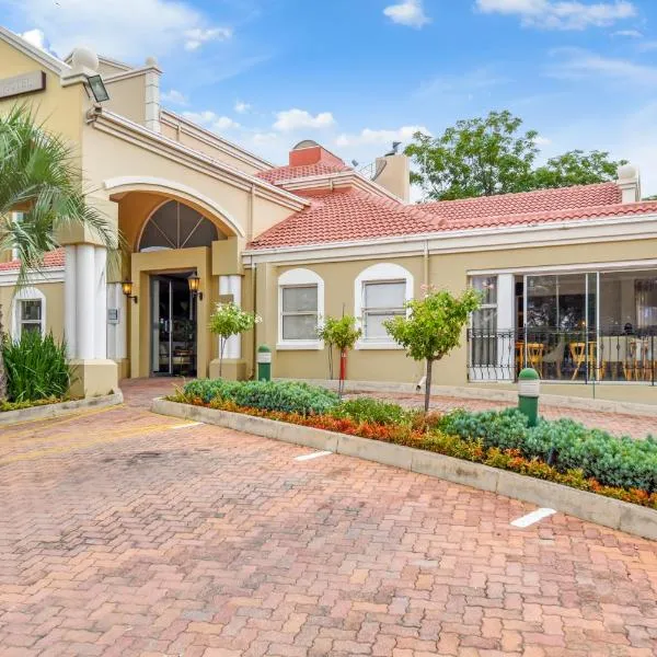 One On Lake in Midrand, South Africa - reviews, prices | Planet of Hotels