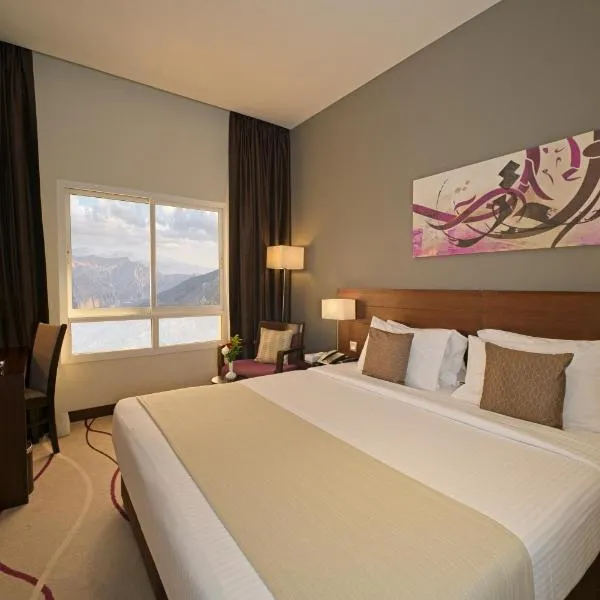 Al Hamara Village Villas- Blue Collection Holiday Homes in Ras al ...