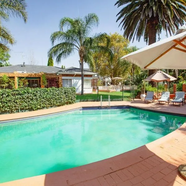 Blueberry Hill Hotel in Roodepoort, South Africa - reviews, price from ...