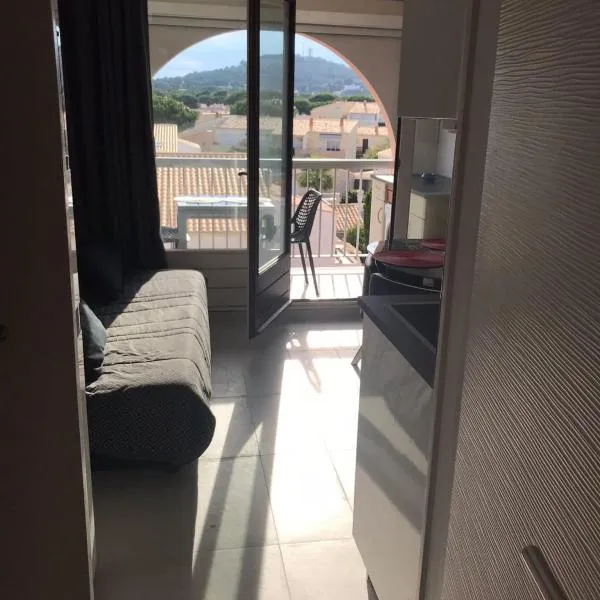 Village naturiste - Port-Nature 4 coursives vue mer - Le Point G. in ...