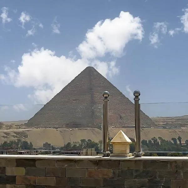 EMPIRE PYRAMIDS View in Kairo, Ägypten - Bewertungen, Preise | Planet ...