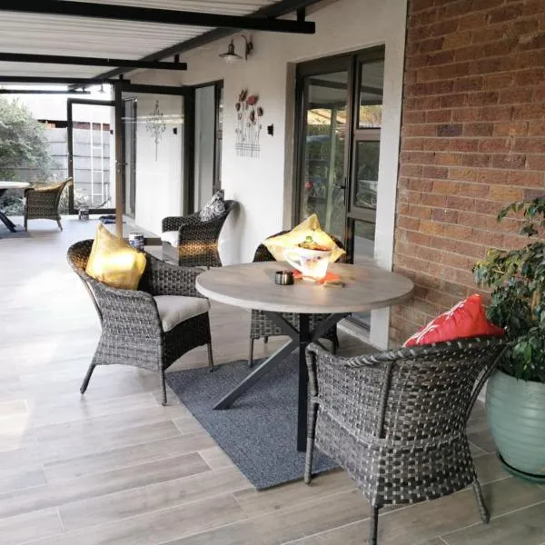 Umuzi Lodge in Secunda, South Africa - reviews, prices | Planet of Hotels