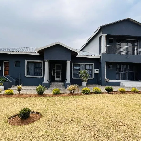 Blueberry Hill Hotel in Roodepoort, South Africa - reviews, price from ...