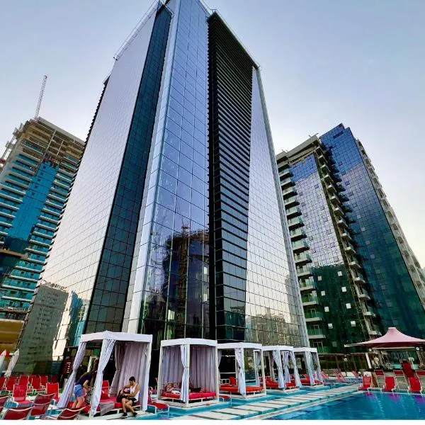 The First Collection Dubai Business Bay, United Arab Emirates - 15000 ...