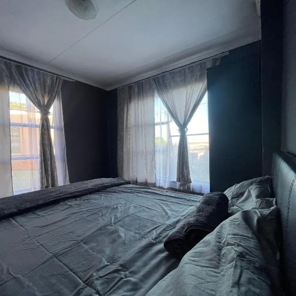 MGB Hotel at 2ten in Thohoyandou, South Africa - reviews, prices ...