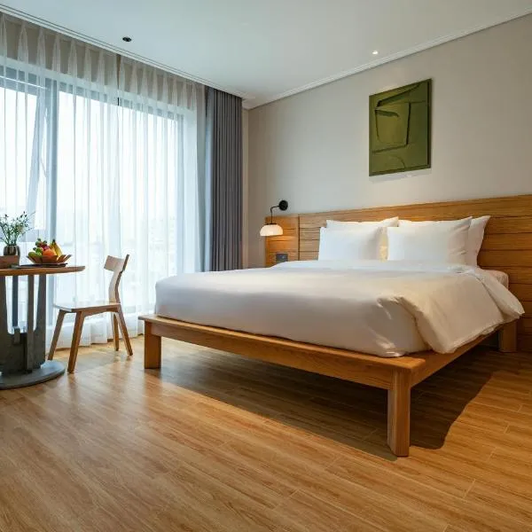 ALAMO HOTEL - Ha Long, Vietnam - Updated 2026: Hotel prices and reviews ...