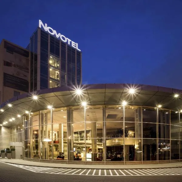Novotel Warszawa Centrum: noclegi, ceny i opinie (2026) | Polska ...