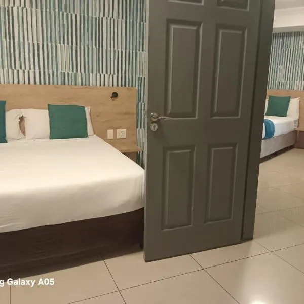 Metro Lodge Beach - Durban, South Africa - Updated 2026: Prices and ...