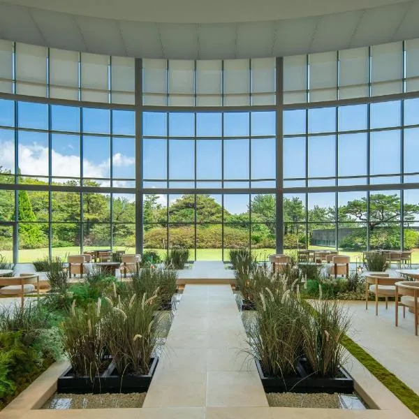 Lotte Hotel Jeju - Seogwipo, South Korea - Updated 2026: Hotel prices ...