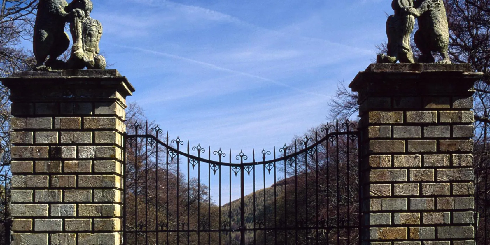 The 10 best hotels near Traquair House in Innerleithen, United Kingdom