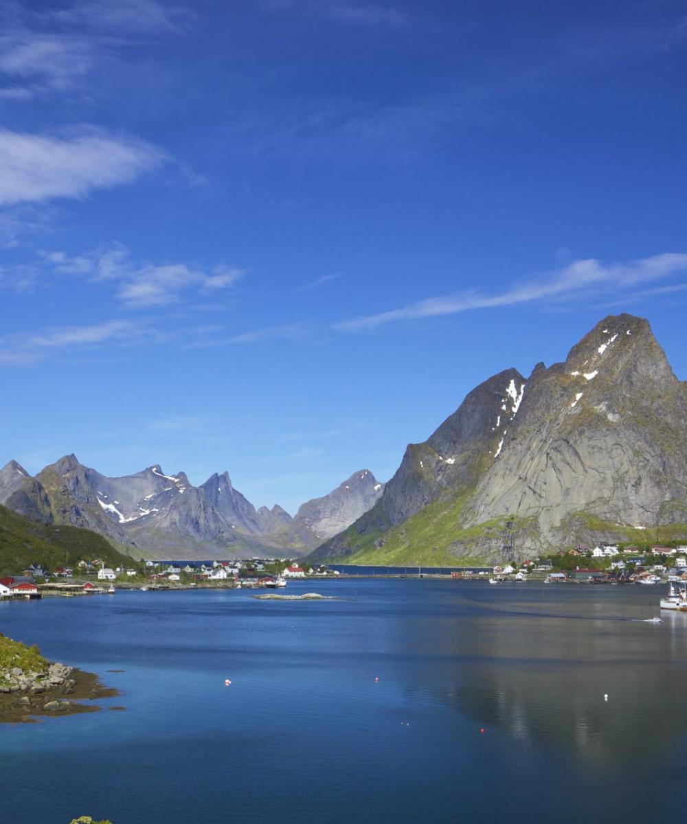 Book cheap flights to Nordland – Booking.com