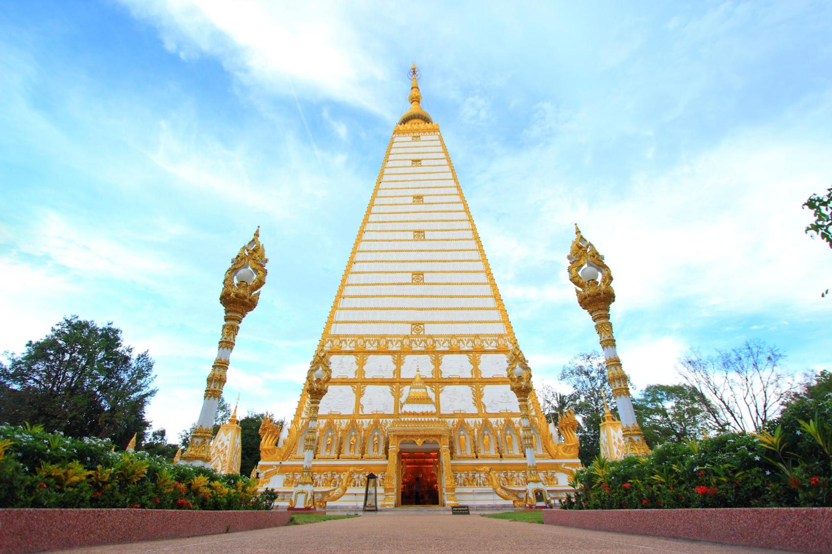 Book cheap flights to Ubon Ratchathani Province – Booking.com